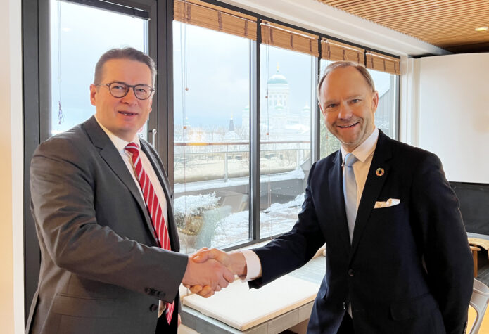 NIB ja Helen ovat allekirjoittaneet vastuullisuussidonnaisen lainan ...